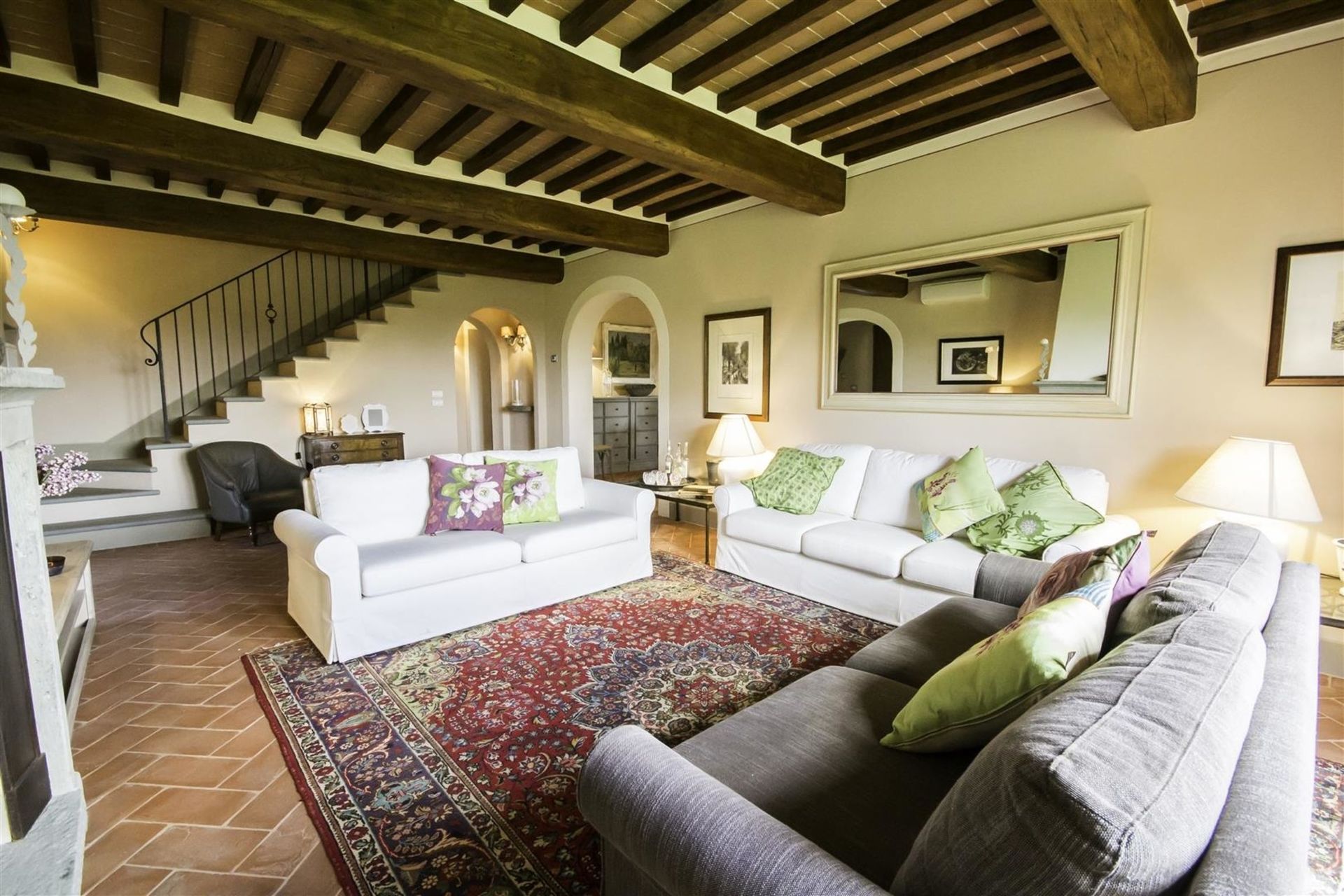 Arezzo Holiday Rental Villa Isa La Bella In Burcinella located Tuscany ...